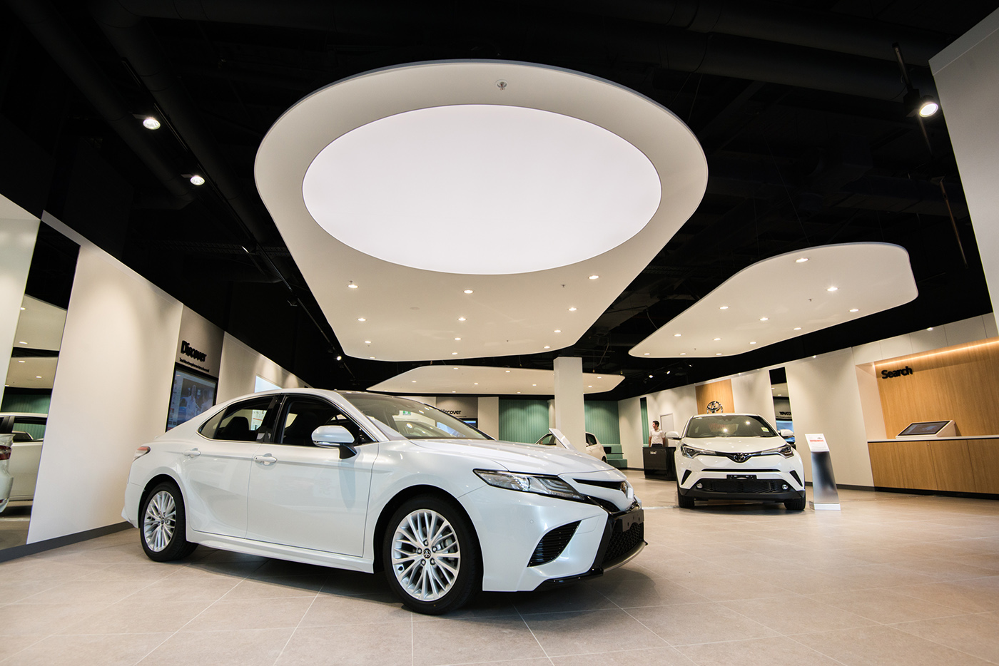 LPA Lighting UK & EMEA - LPA Lighting