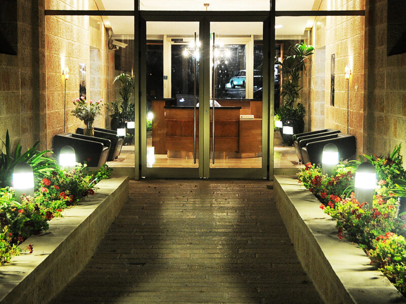 Unilamp Outdoor Lighting | LPA Distribution Partner