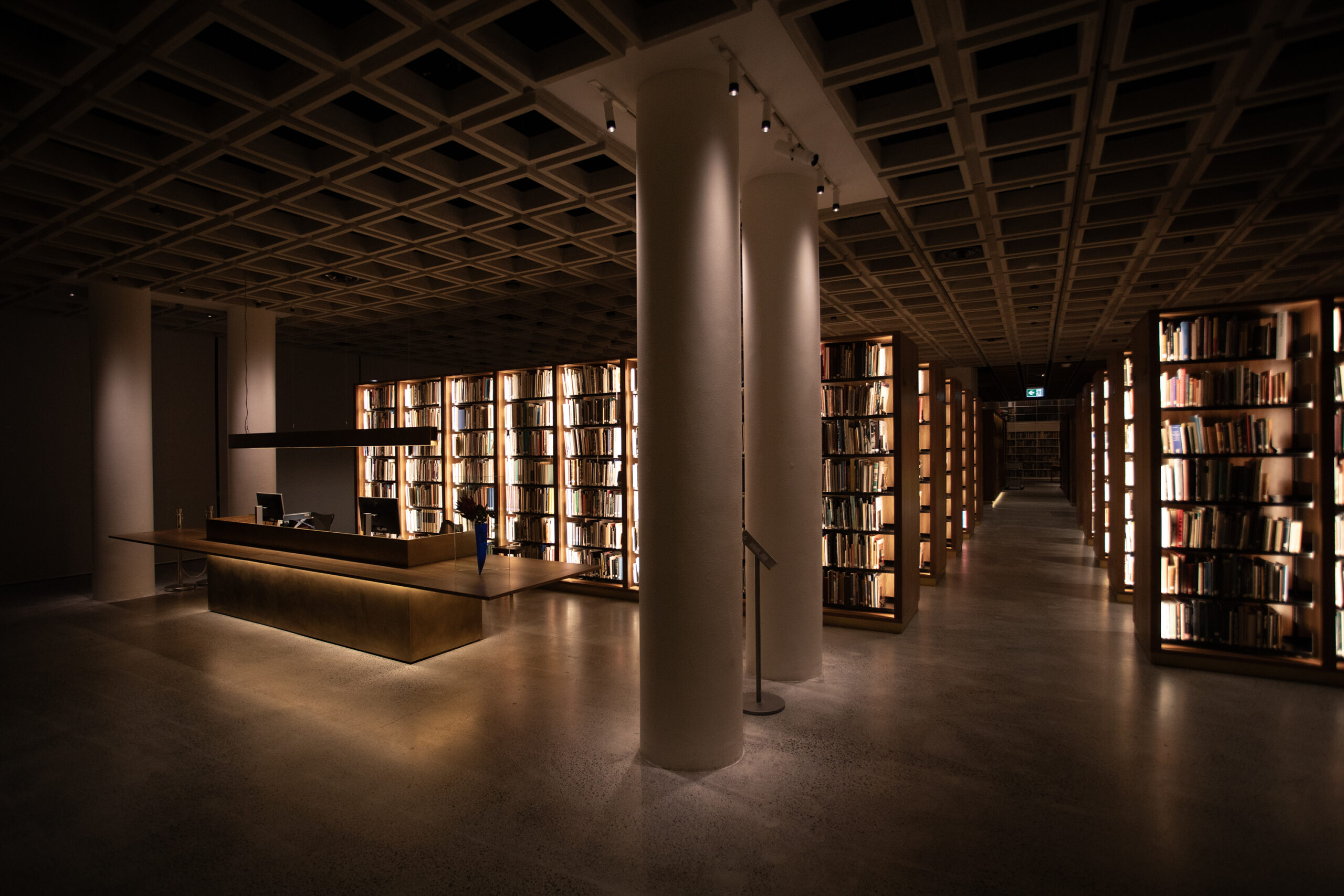 Best Lighting Solutions For Businesses In Australia, US & UK